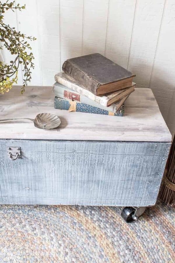 Creative Way to Repurpose an Old Wooden Toolbox - Reinvented Delaware