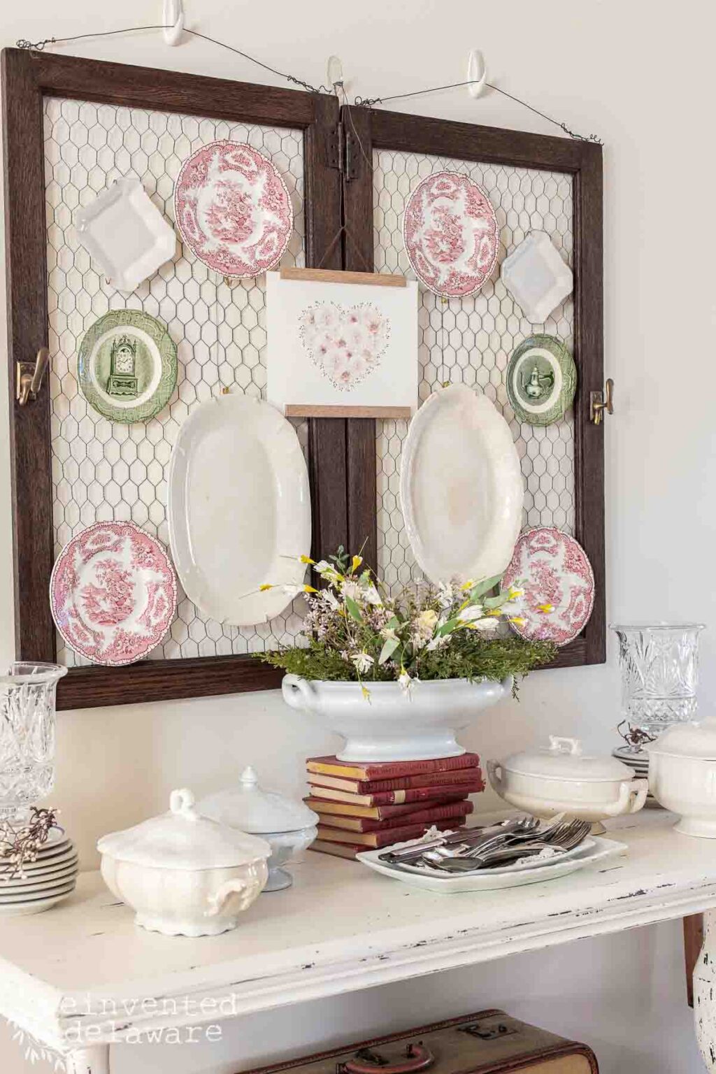 Thrifty Vintage Valentine's Decor Ideas | Reinvented Delaware