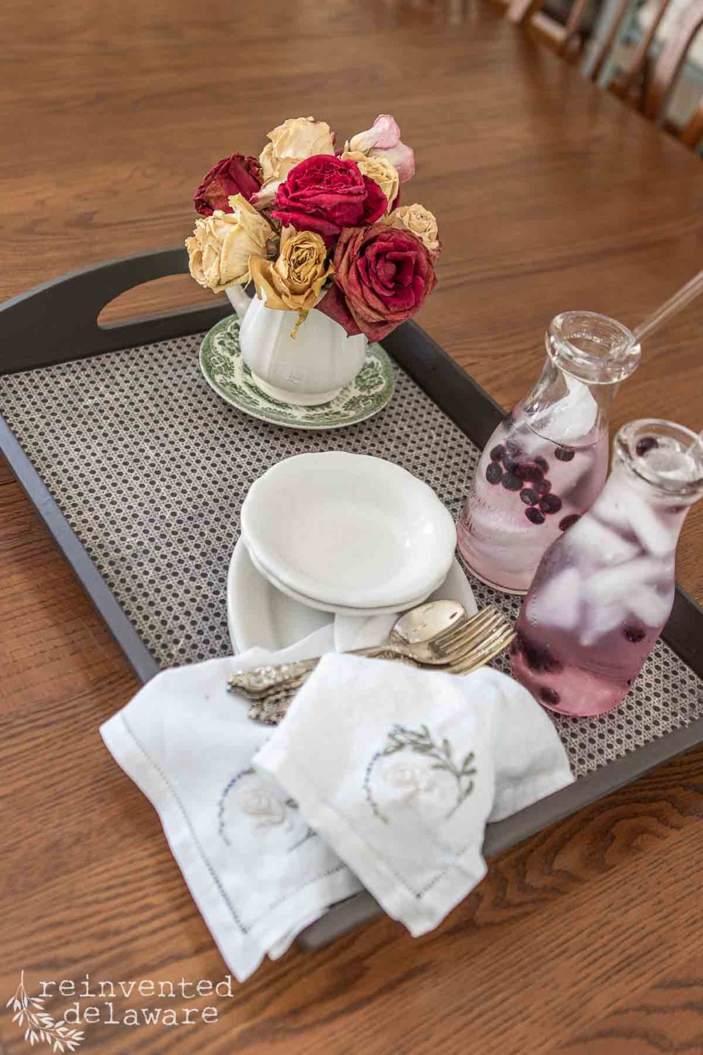 Upcycled Thrift Store Serving Tray Using Decoupage Paper | Reinvented ...